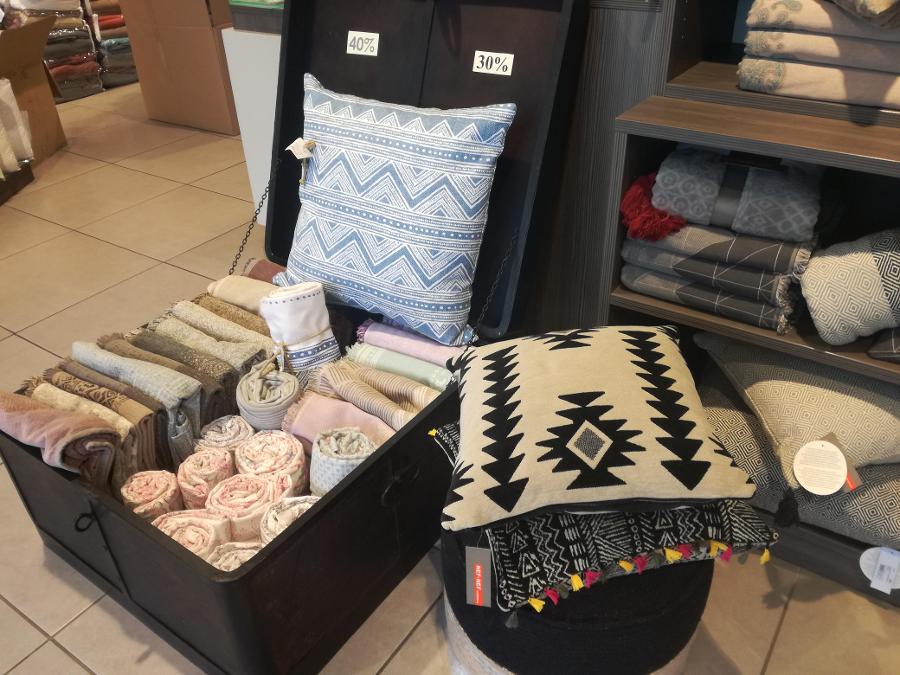 ΛΕΥΚΑ ΕΙΔΗ ΒΡΙΛΗΣΣΙΑ ΧΑΛΑΝΔΡΙ σε Βριλήσσια - Φωτογραφίες | Λευκά Είδη ...